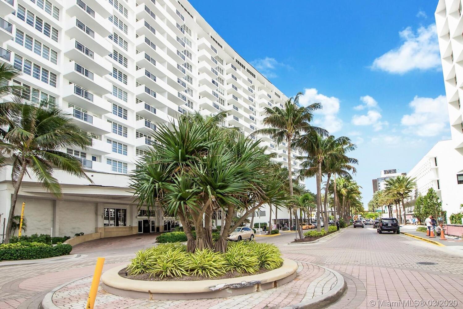 THE DECOPLAGE at 100 Lincoln Rd - Miami Beach, FL | Compass