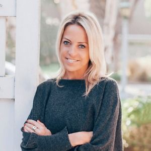 Aason Alms, Real Estate Agent - Compass