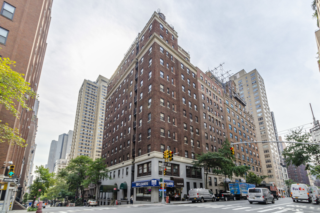 Tatham House at 138 E 38th St - Manhattan, NY | Compass