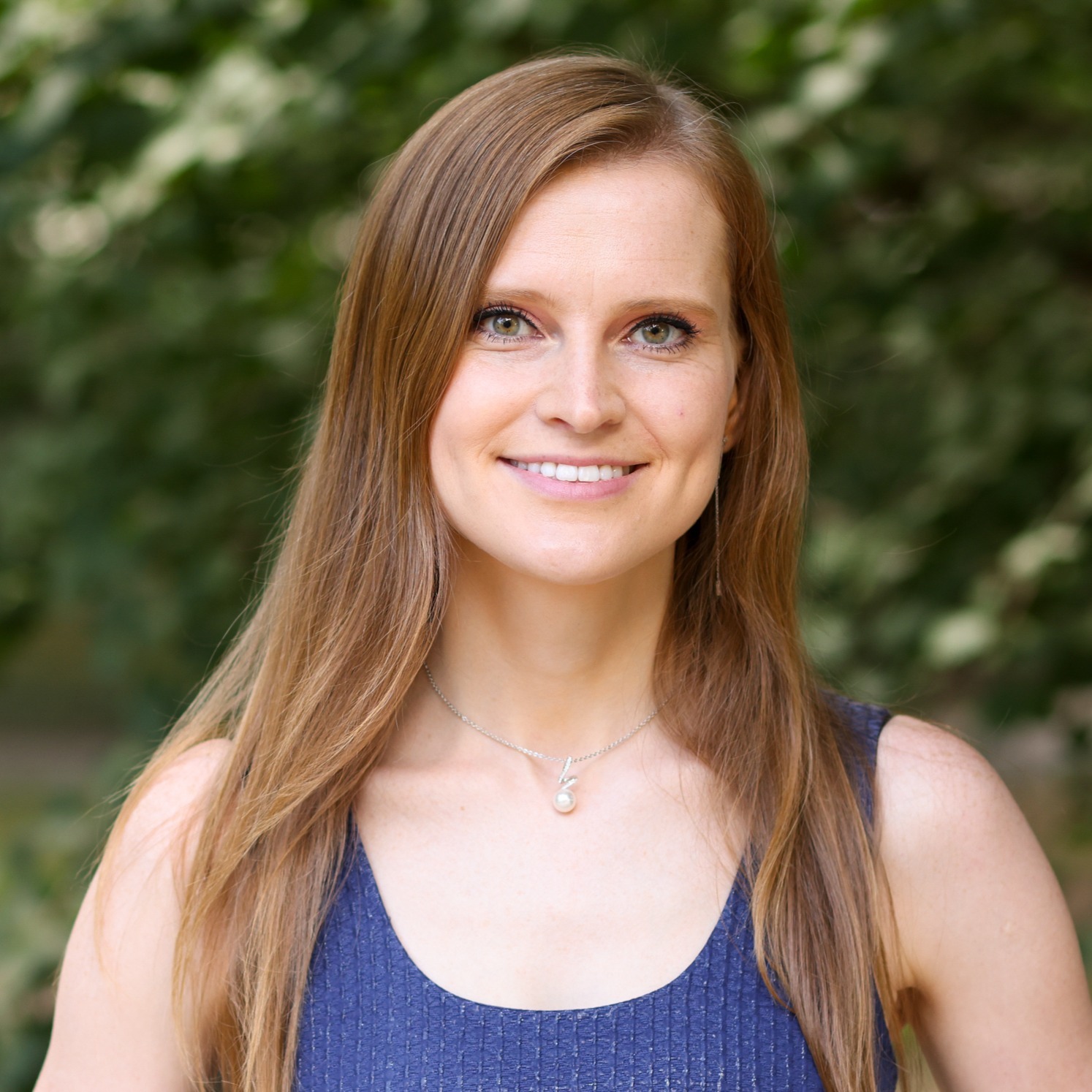 Anna Gula, Real Estate Agent - Compass