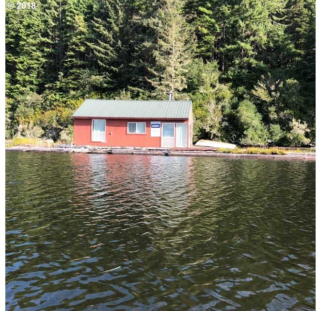 Tahkenitch Lake, Gardiner, OR 97441 | Compass