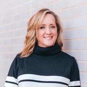 Terri Phillips, Real Estate Agent - Compass