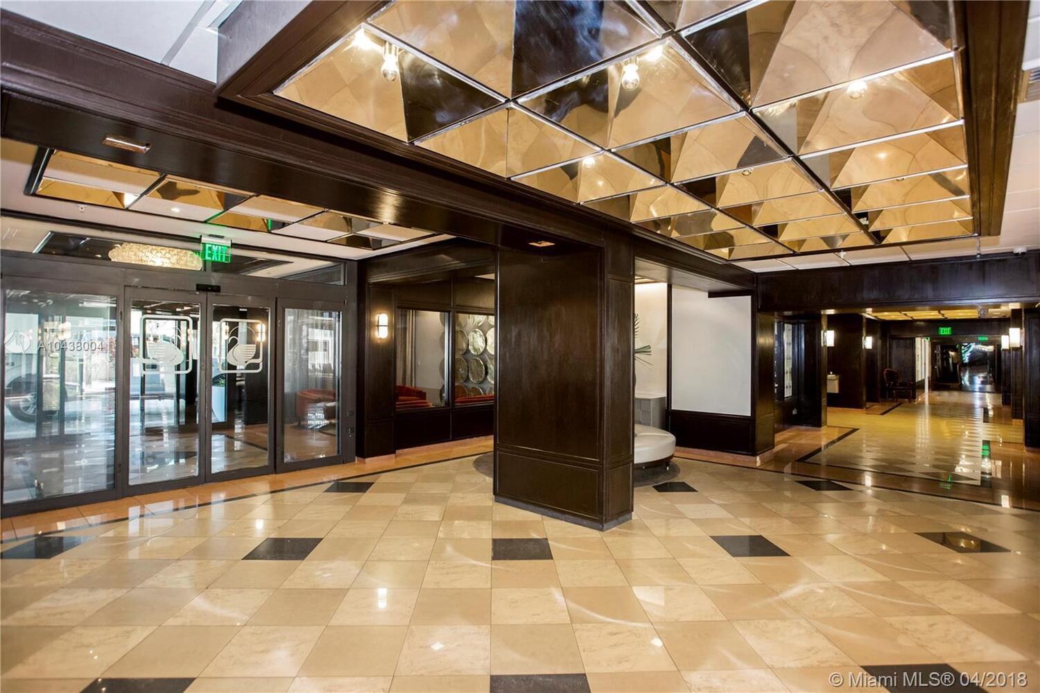 CHARTER CLUB at 600 NE 36th St - Miami, FL | Compass