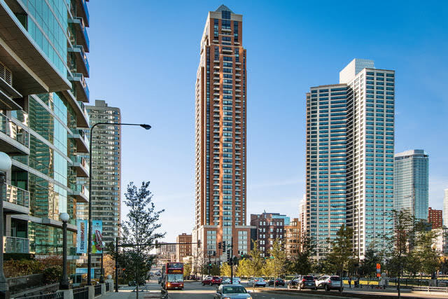 1160 S Michigan Ave in Chicago, IL | Compass